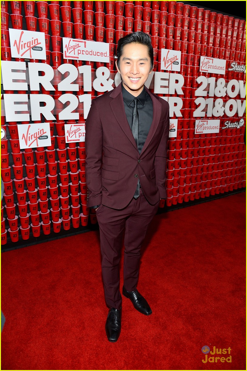Miles Teller: '21 & Over' Premiere with Justin Chon! | Photo 539932 ...
