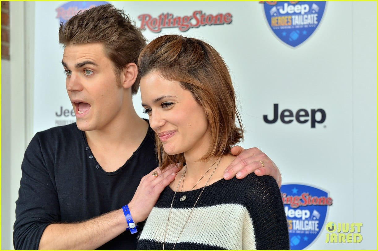 Paul Wesley & Torrey DeVitto: Super Bowl Sweethearts! | Photo 530702 ...