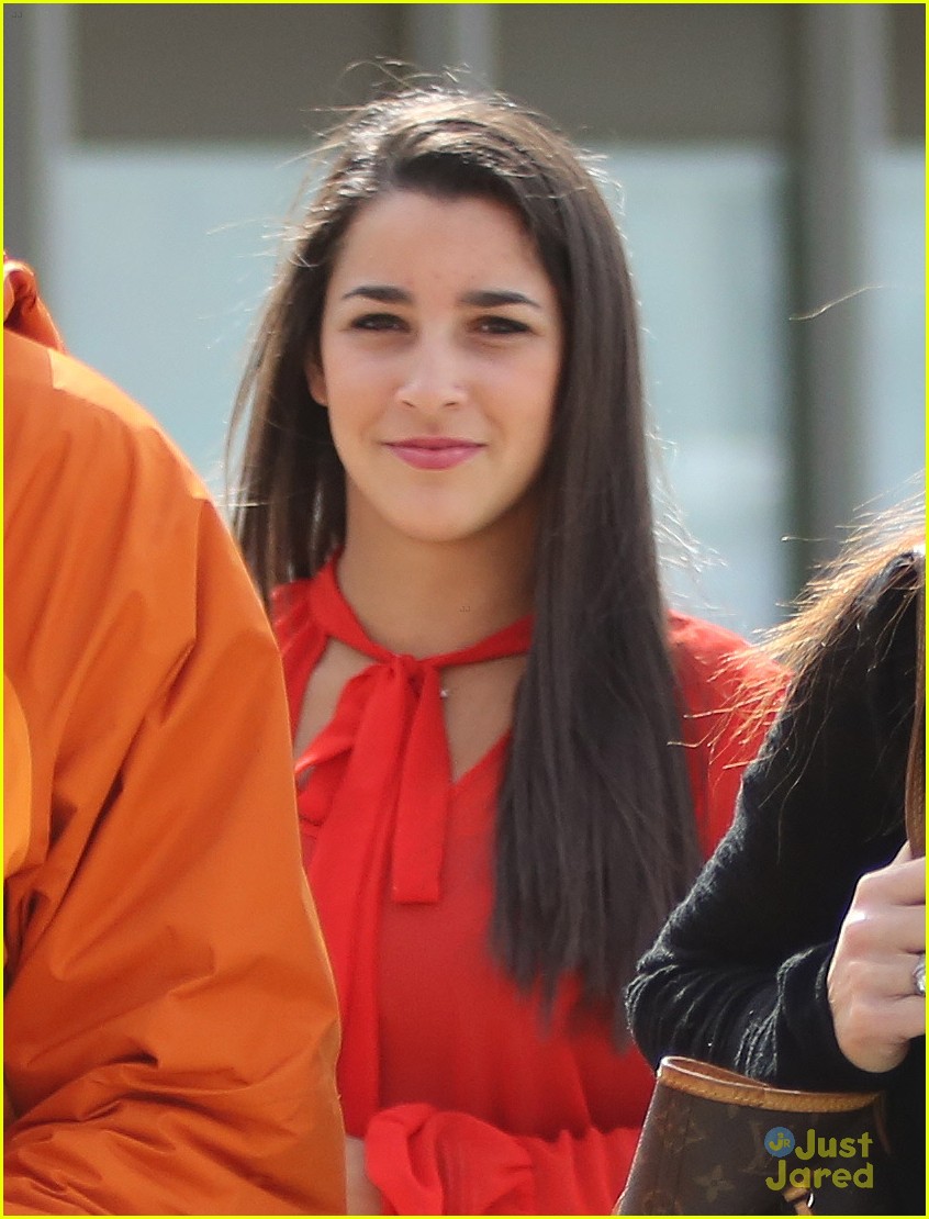 Aly Raisman: Pollard Middle School Speaker | Photo 544276 - Photo ...