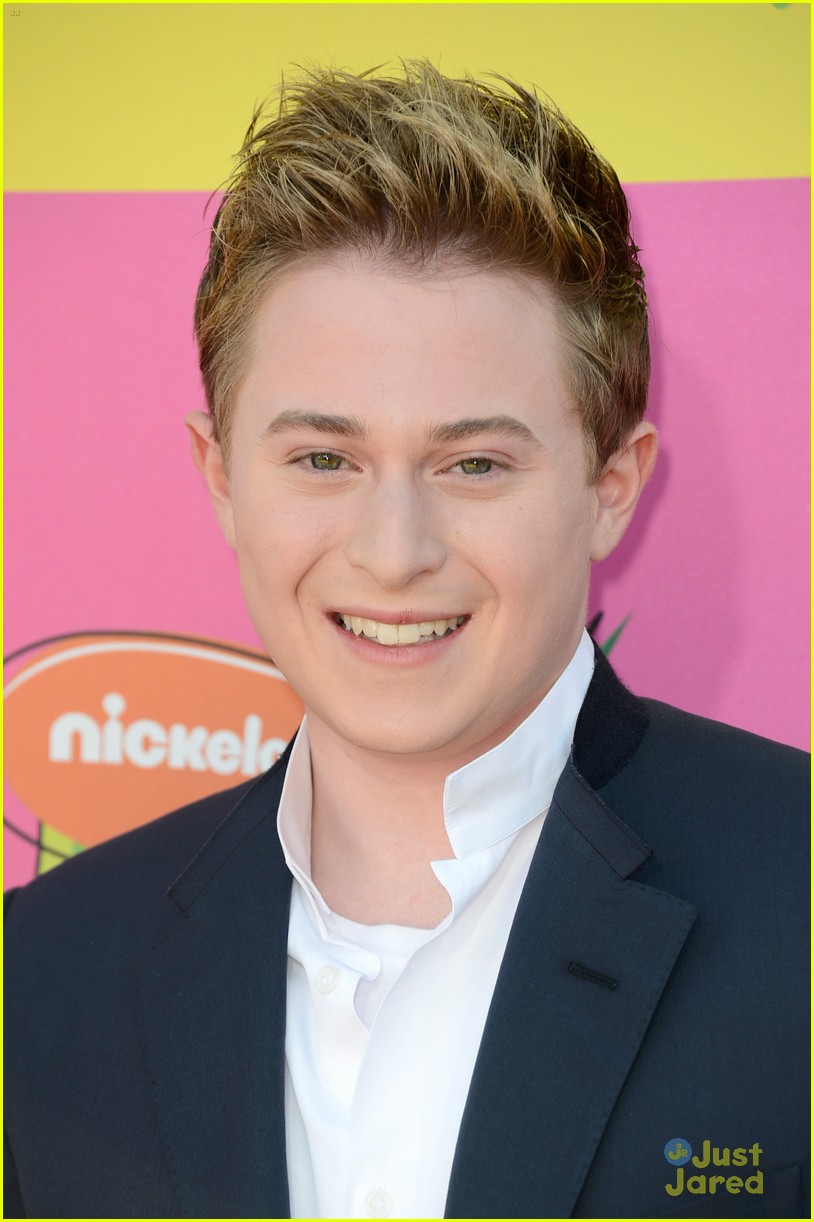 Full Sized Photo of ariana grande reed alexander kcas 02 | Ariana ...