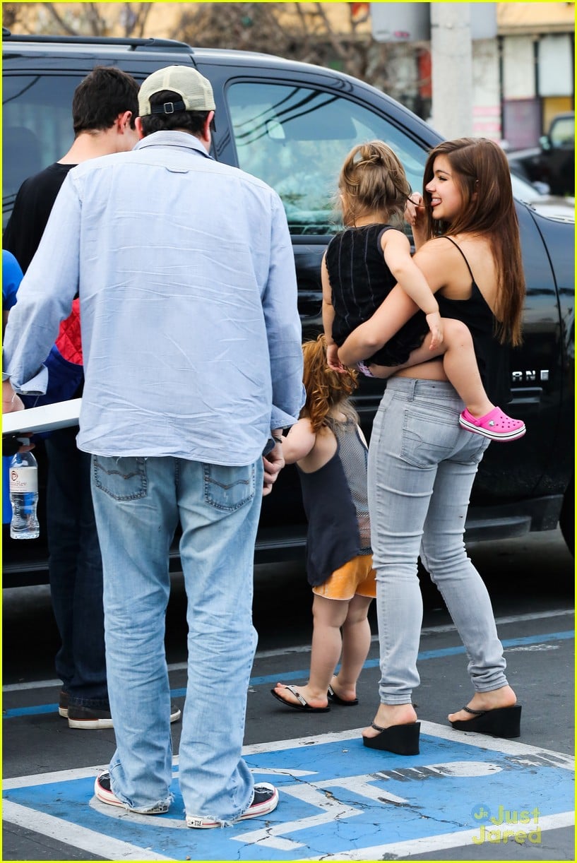 Ariel Winter: 'Happy Spring Break!!!' | Photo 547950 - Photo Gallery ...