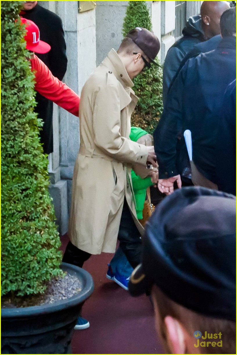 Justin Bieber: Goodbye, Madrid! | Photo 545234 - Photo Gallery | Just ...