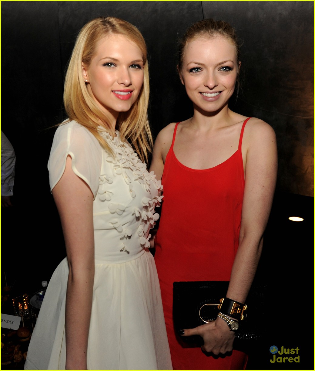 Claudia Lee: 'The Host' Premiere & Blackberry Launch Event! | Photo ...