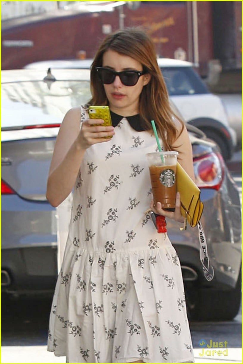 Emma Roberts: Summer Day Fitting Fresh | Photo 545256 - Photo Gallery ...