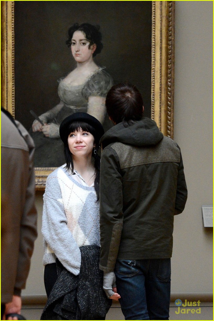 Carly Rae Jepsen & Matthew Koma: Paris Pair | Photo 546244 - Photo ...
