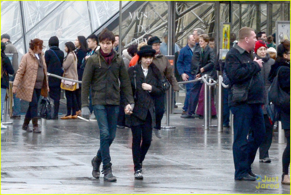 Carly Rae Jepsen & Matthew Koma: Paris Pair | Photo 546247 - Photo ...