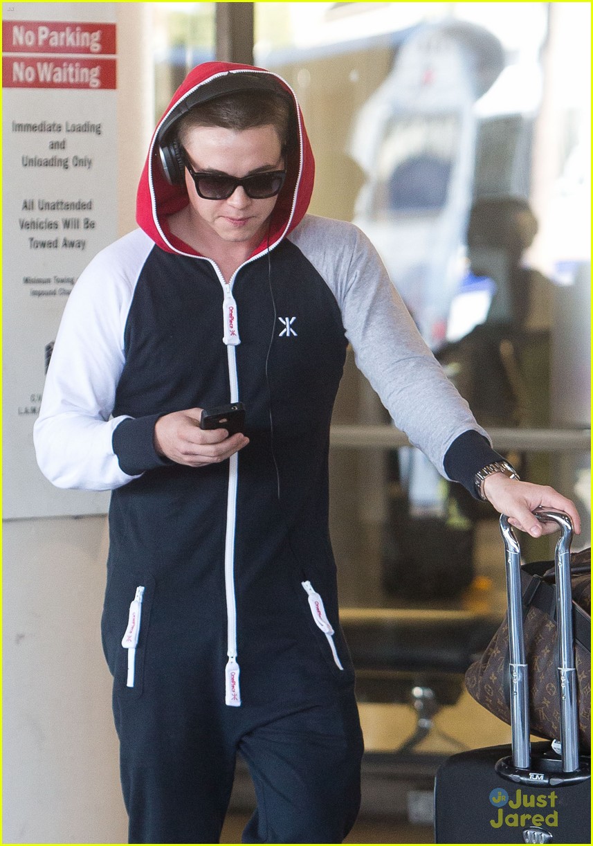 Jesse McCartney: 'Army Wives' Premieres Tonight! | Photo 543856 - Photo ...