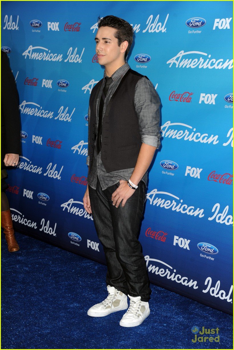 Paul Jolley & Lazaro Arbos: 'American Idol' Top 10 Finalists Party ...