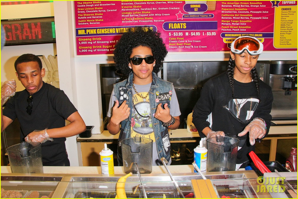Mindless Behavior: Millions of Milkshakes! | Photo 546109 - Photo Gallery | Just Jared Jr.