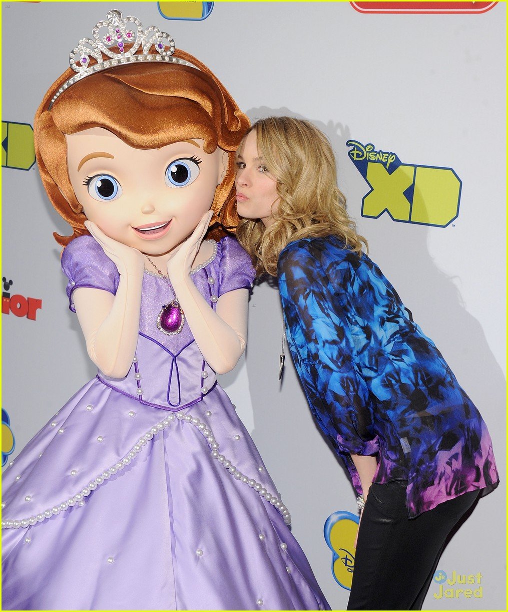 Bridgit Mendler: Disney Upfronts 2013 | Photo 544620 - Photo Gallery ...
