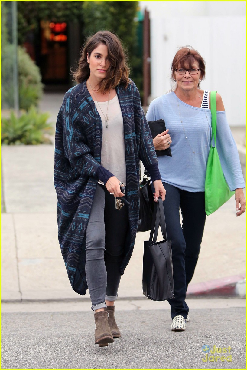 Nikki Reed: Spa Day with Mom Cheryl | Photo 549142 - Photo Gallery ...
