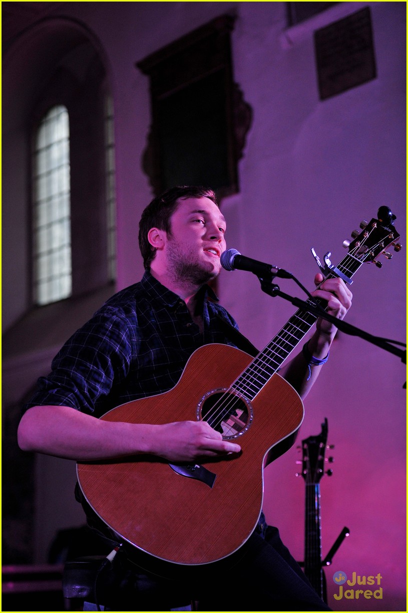 Phillip Phillips: 'American Idol' Performance This Week! | Photo 544593 ...