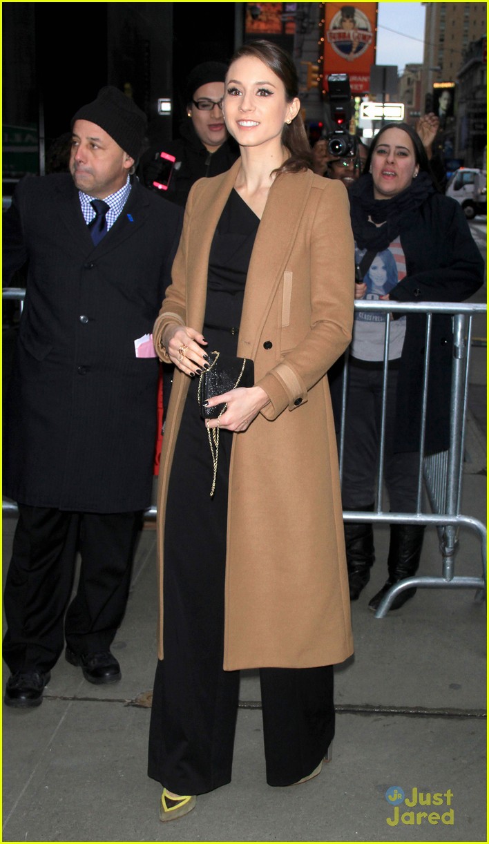 Troian Bellisario Dishes 'PLL' Finale on Good Morning America | Photo ...