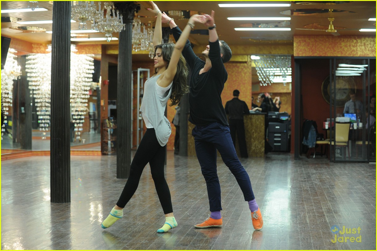 Zendaya & Val Chmerkovskiy: 'Dancing' Practice in NYC! | Photo 545667 ...