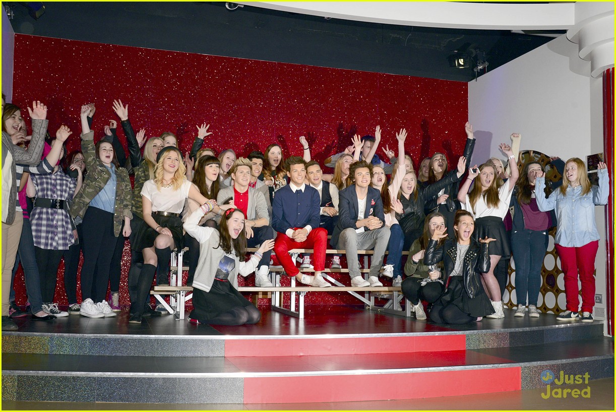 One Direction: Madame Tussauds Wax Figure Unveiling | Photo 553614 ...