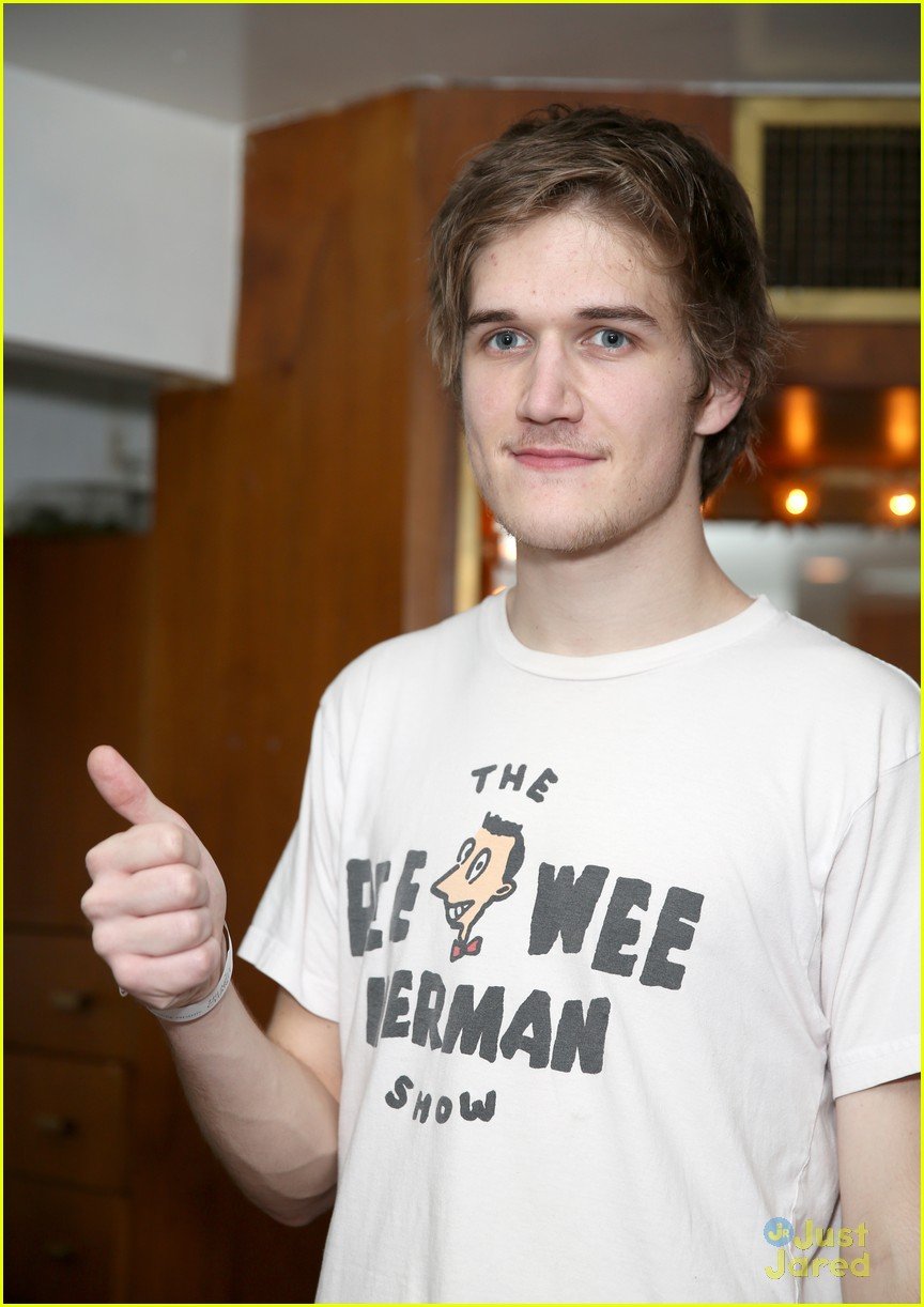 Bo Burnham: Hilarity for Charity Performer | Photo 555838 - Photo ...