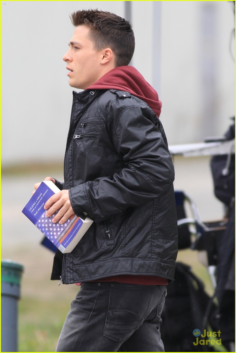 Colton Haynes: Camera in the Car on 'Arrow' Set | Photo 550416 - Photo ...