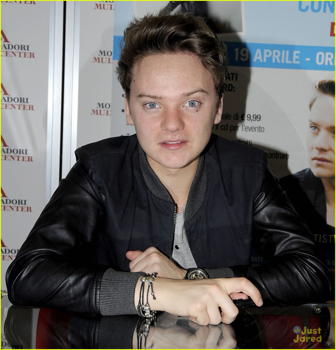 Conor Maynard: Fan-Friendly in Milan! | Photo 554679 - Photo Gallery ...