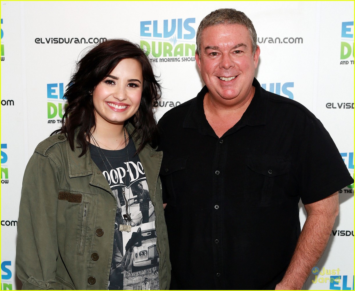 Demi Lovato: 'Heart Attack' on Live! with Kelly & Michael! | Photo ...