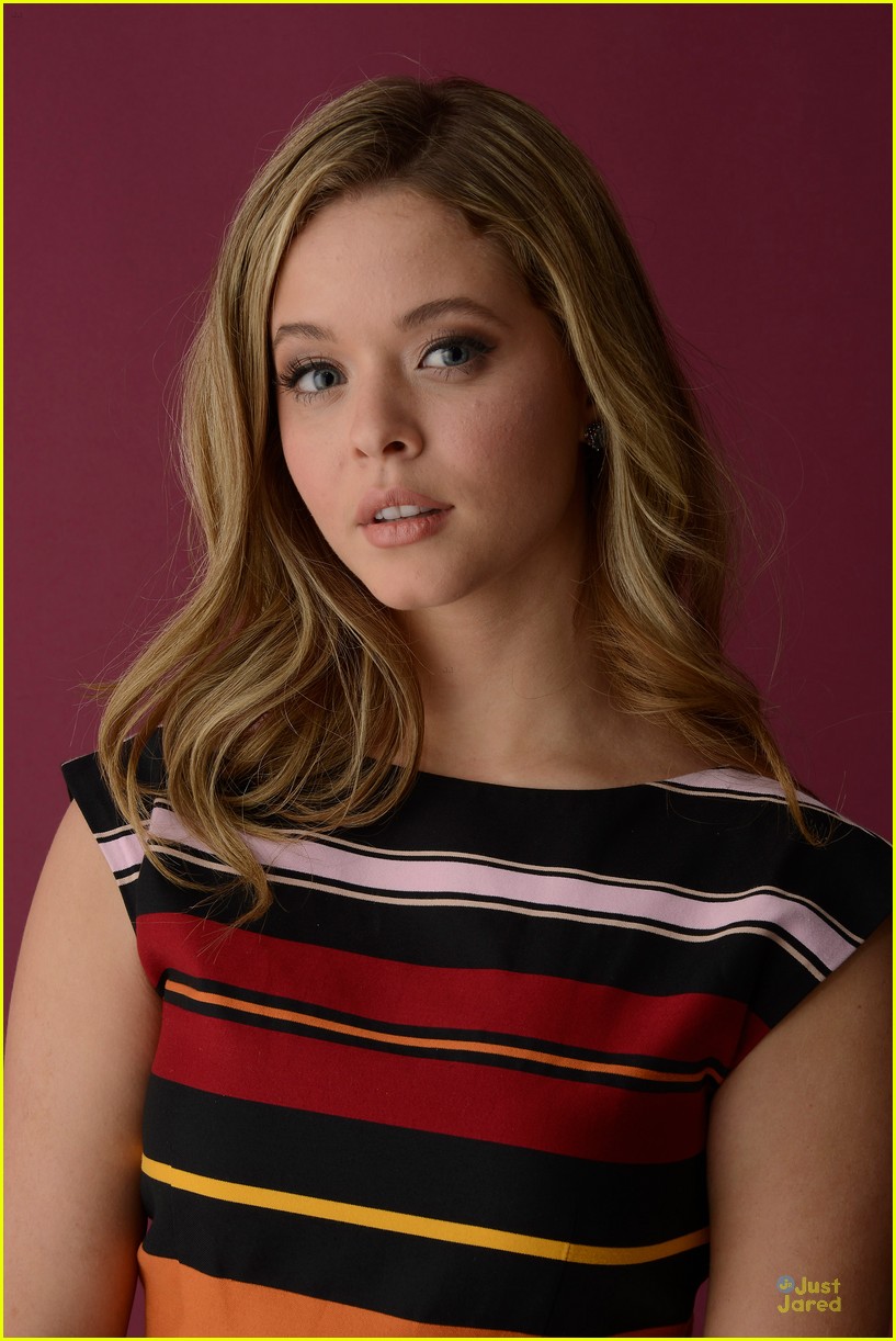 Sasha Pieterse & Molly Tarlov: 'G.B.F.' Portraits! | Photo 554260 ...