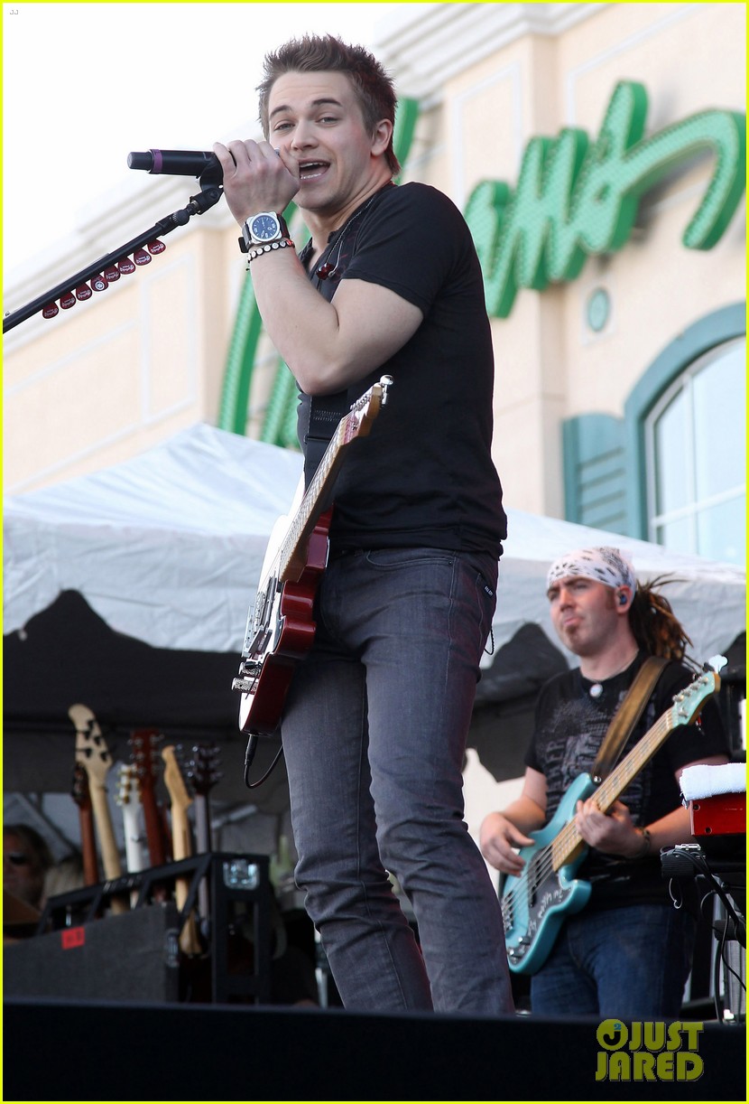 Hunter Hayes: ACM Experience Concert | Photo 550623 - Photo Gallery ...