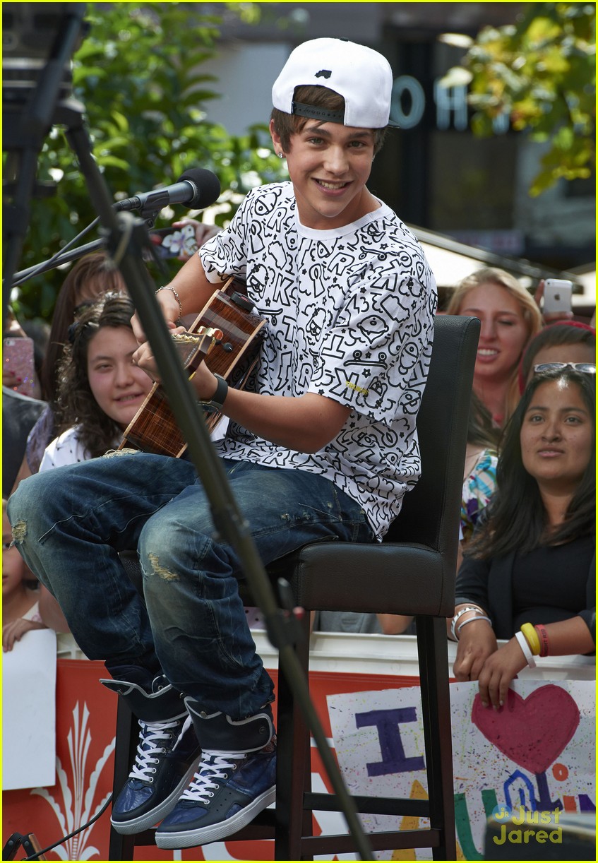 Austin Mahone: 'Extra' Performance! | Photo 556054 - Photo Gallery ...
