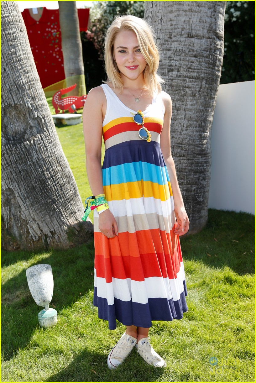 AnnaSophia Robb: Lacoste L!ve Desert Pool Party | Photo 552347 - Photo ...