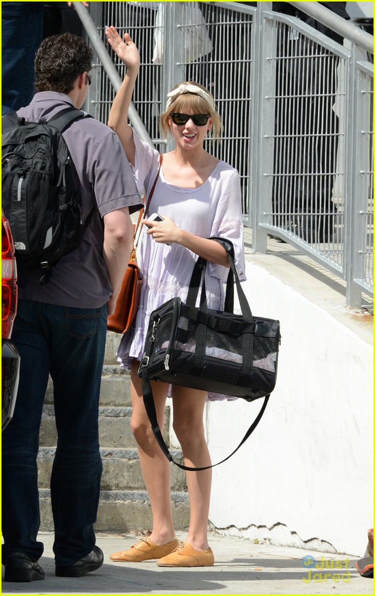Taylor Swift: Arena Arrival in Miami | Photo 551563 - Photo Gallery ...