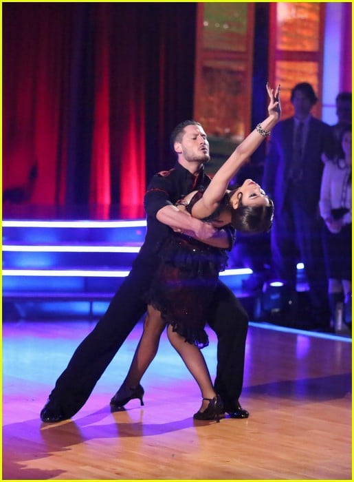 Zendaya & Aly Raisman: Safe Again on 'Dancing With The Stars'! | Photo ...