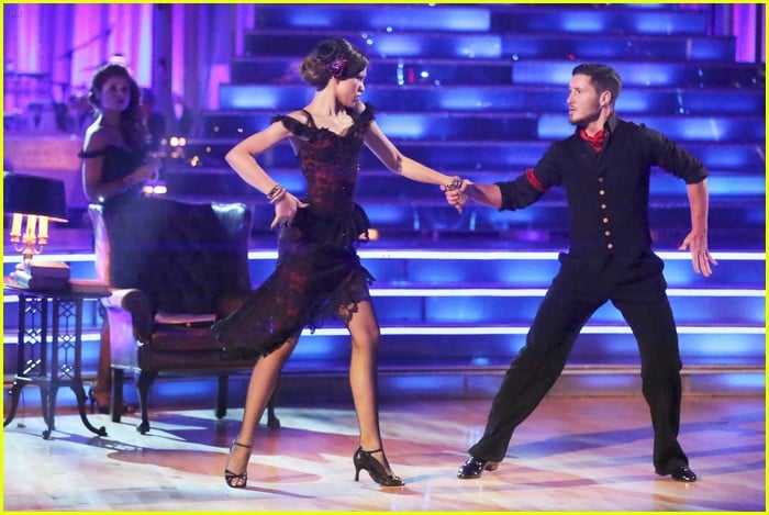 Zendaya & Aly Raisman: Safe Again on 'Dancing With The Stars'! | Photo ...