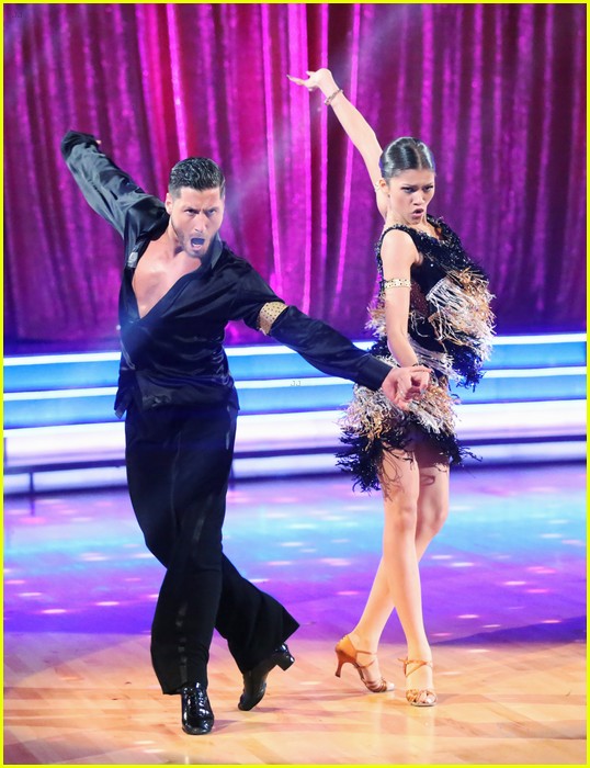 Zendaya & Aly Raisman: Still Safe on 'Dancing With The Stars'! | Photo ...
