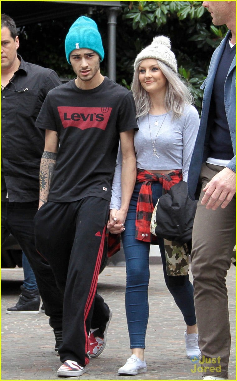 Zayn Malik & Perrie Edwards Hold Hands in Verona, Italy | Photo 562819 ...