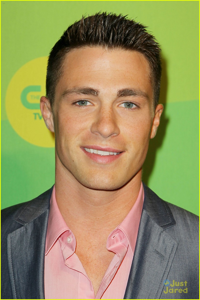Colton Haynes & Willa Holland: 'Arrow' at CW Upfronts 2013 | Photo ...