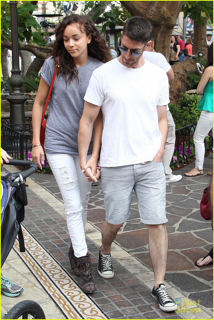 Ashley Madekwe & Iddo Goldberg: Holding Hands at The Grove | Photo ...