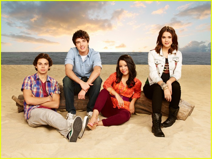 Maia Mitchell & Jake T. Austin: New Pics From 'The Fosters'! | Photo ...