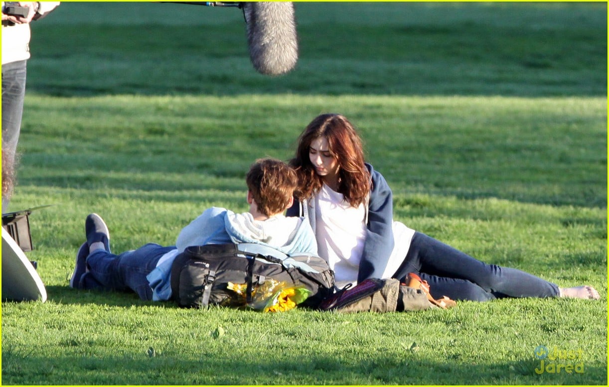 Lily Collins & Sam Claflin: Picnic in the Park for 'Love, Rosie ...
