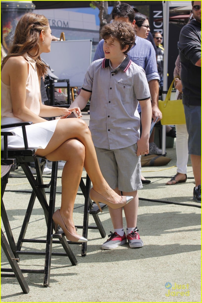 Nolan Gould: 'Extra' Appearance at The Grove | Photo 557358 - Photo ...