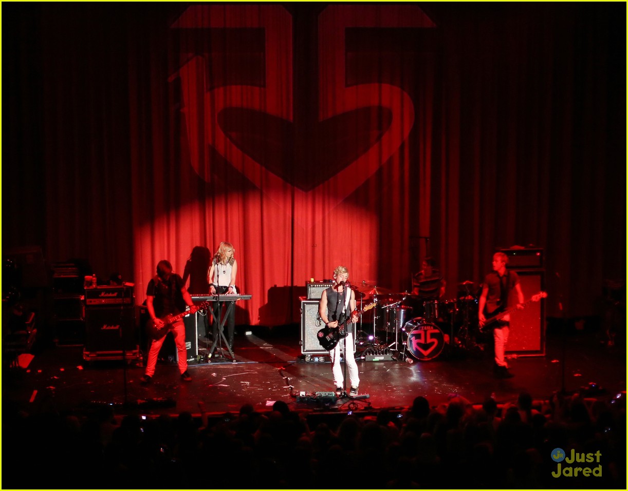 Ross Lynch: R5 Vancouver Concert Pics! | Photo 561386 - Photo Gallery ...
