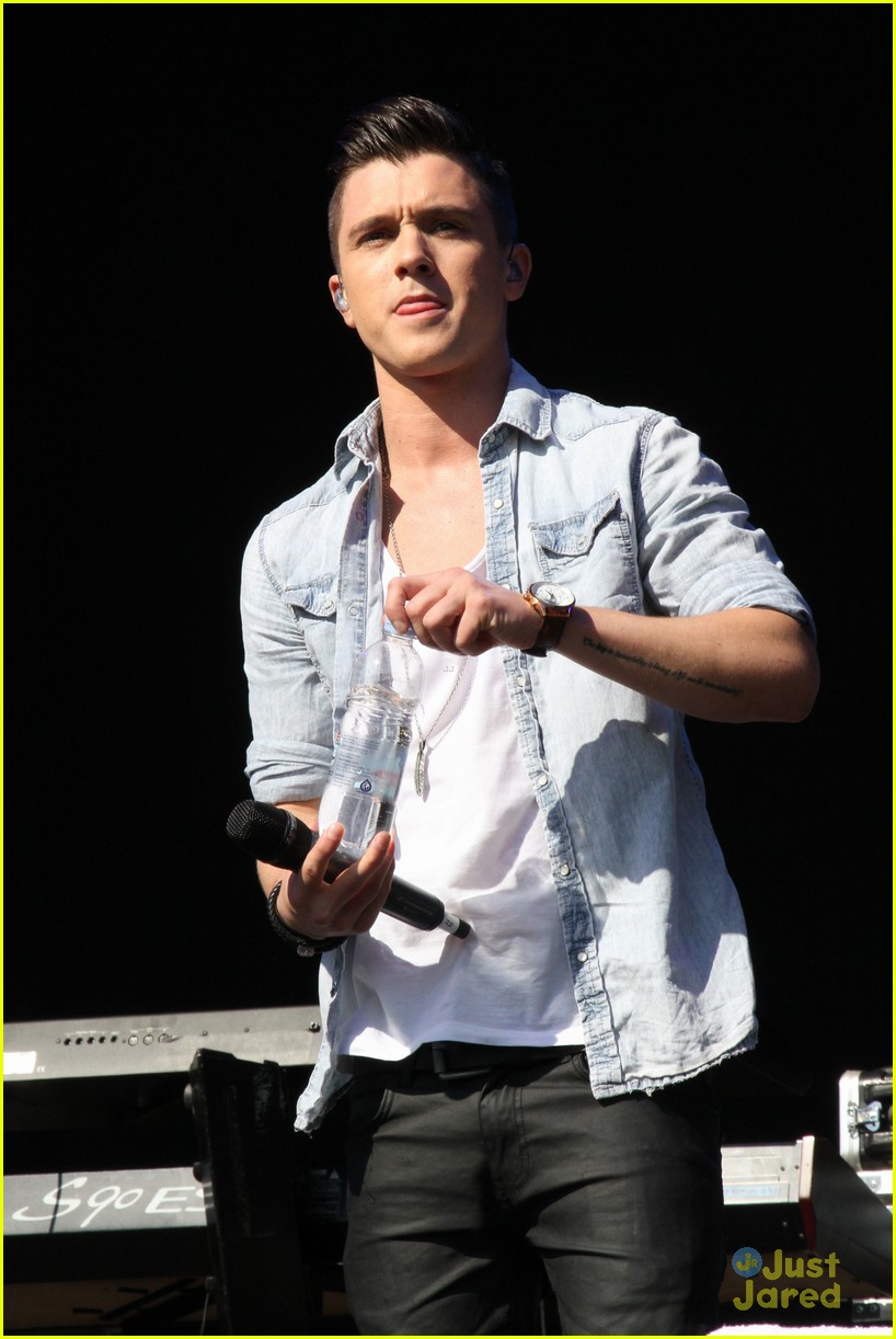 Union J Perform 'Carry You' on Daybreak | Photo 565555 - Photo Gallery ...