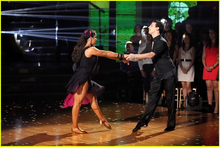 Zendaya & Aly Raisman: DWTS Finalists! | Photo 560943 - Photo Gallery ...