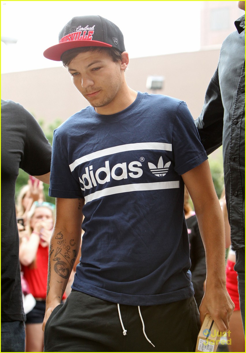 One Direction: Atlanta Hotel Exit | Photo 571134 - Photo Gallery | Just ...