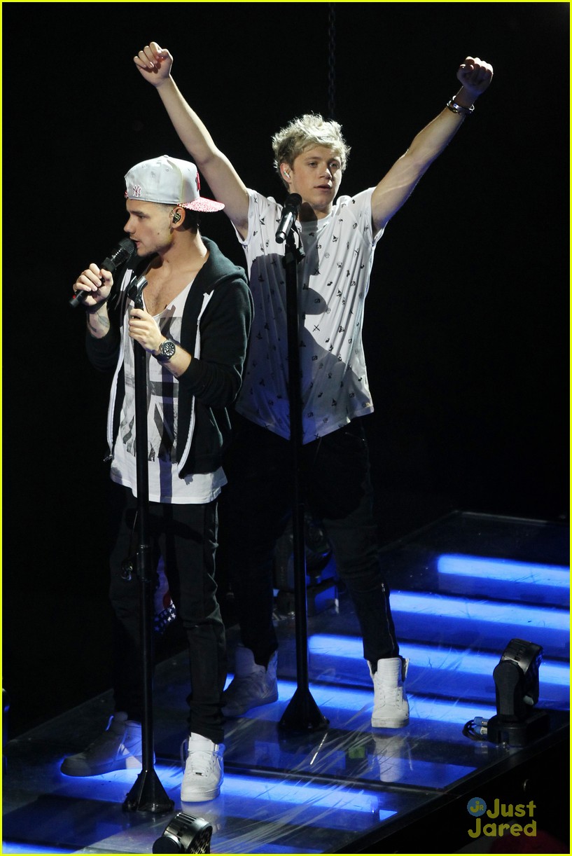 One Direction: Washington, D.C. Concert Pics! | Photo 571789 - Photo ...