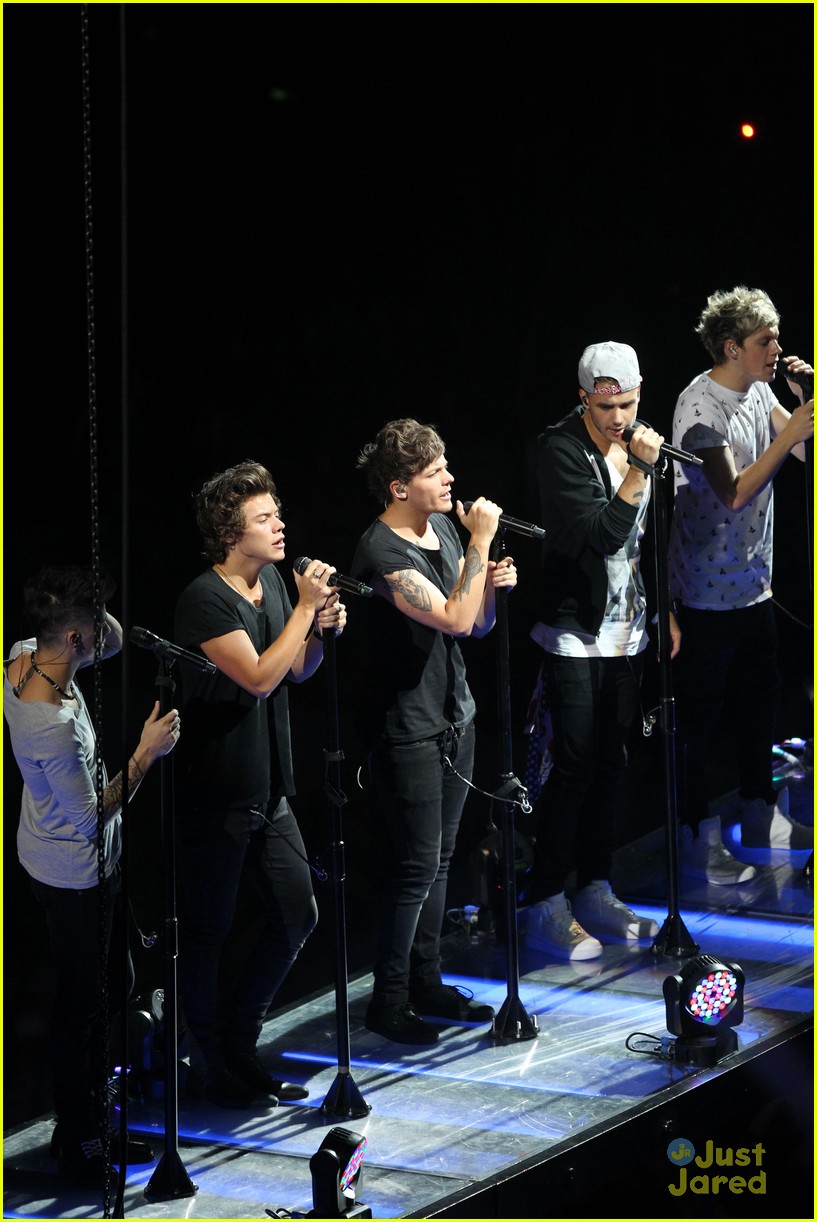 One Direction: Washington, D.C. Concert Pics! | Photo 571798 - Photo ...