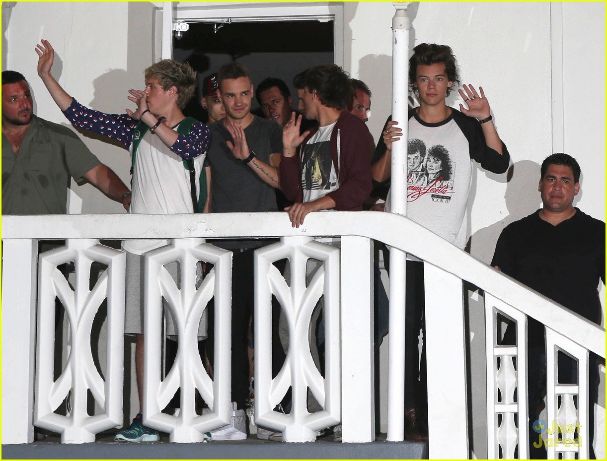 One Direction Exits Music Video Shoot in Miami | Photo 568823 - Photo ...