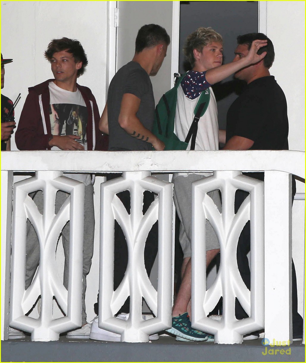 One Direction Exits Music Video Shoot in Miami | Photo 568827 - Photo ...