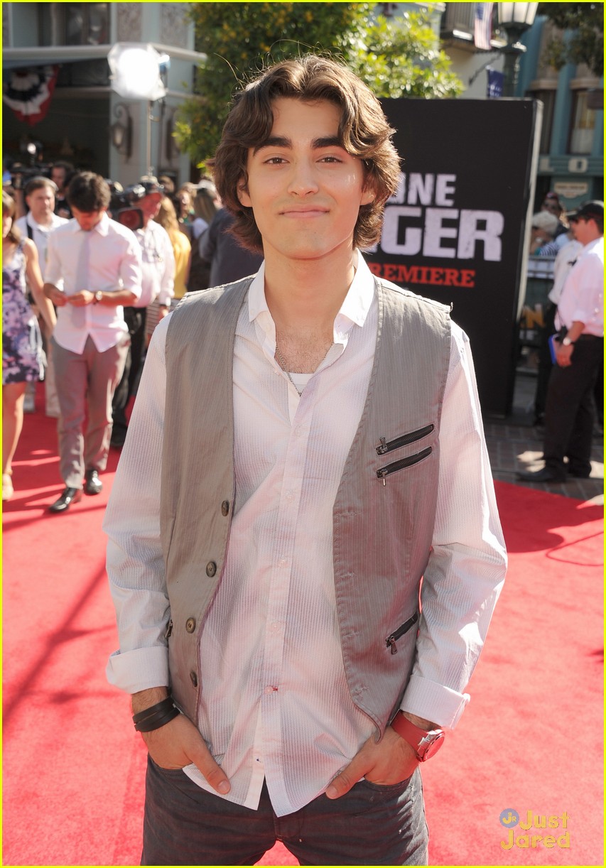Full Sized Photo of blake michael spencer list lone ranger premiere 07 ...