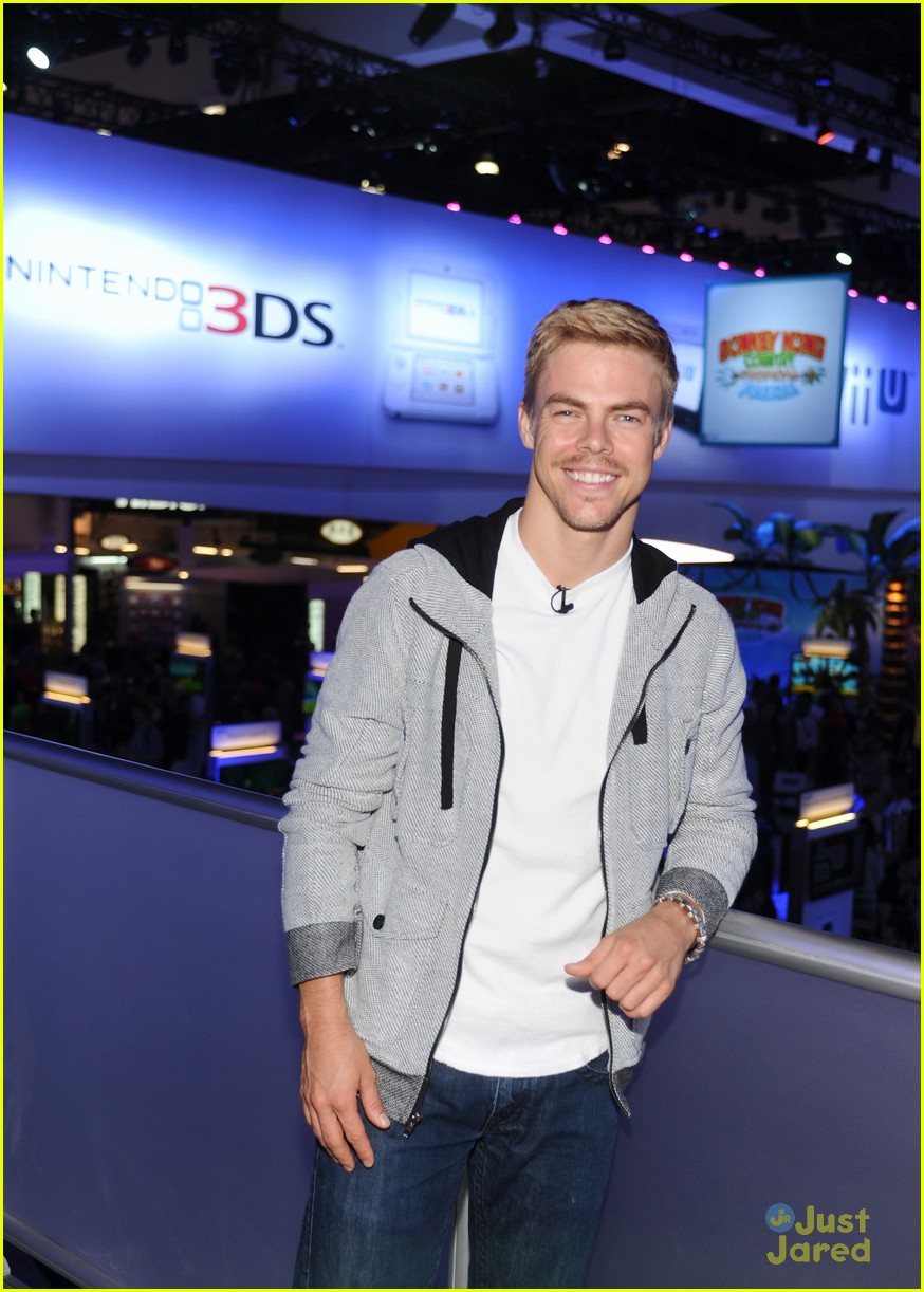 Derek Hough: Mario Kart 8 at E3! | Photo 568735 - Photo Gallery | Just ...