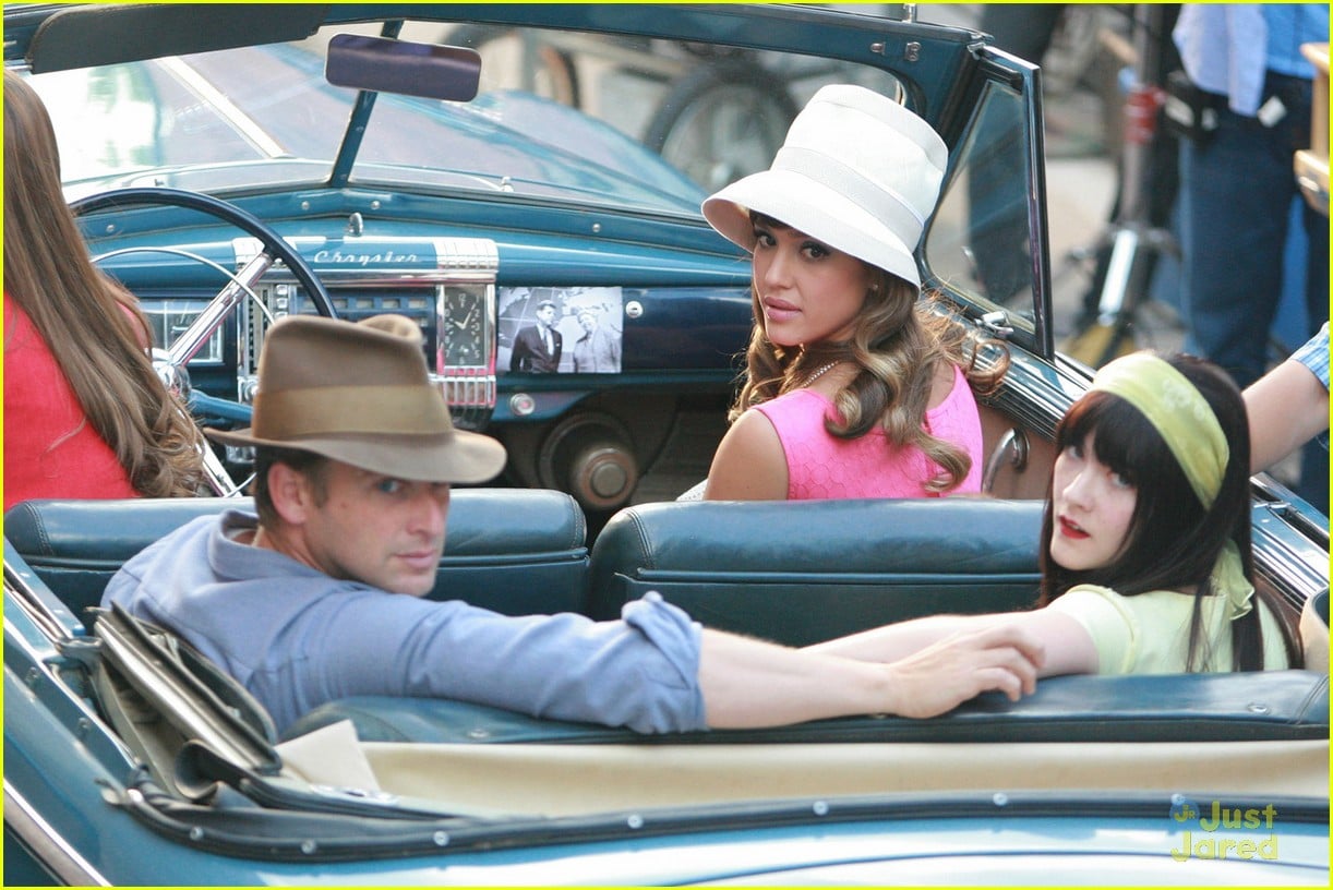 Full Sized Photo of isabelle fuhrman joel courtney eleanor kiss 01 ...