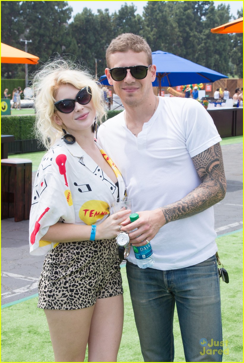 Kelsey Chow & William Moseley: Just Jared's Summer Kickoff Party with ...