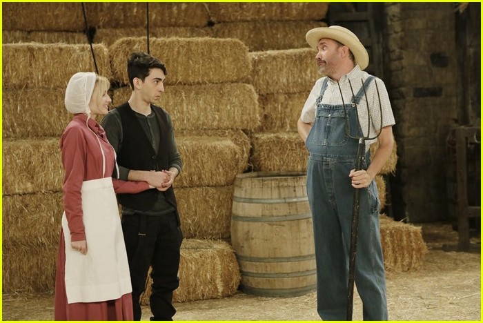 Leo Howard & Mateo Arias: 'Kickin' It' Is Back! | Photo 569389 - Photo ...